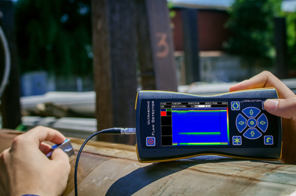 Portable Ultrasonic Flaw Detector